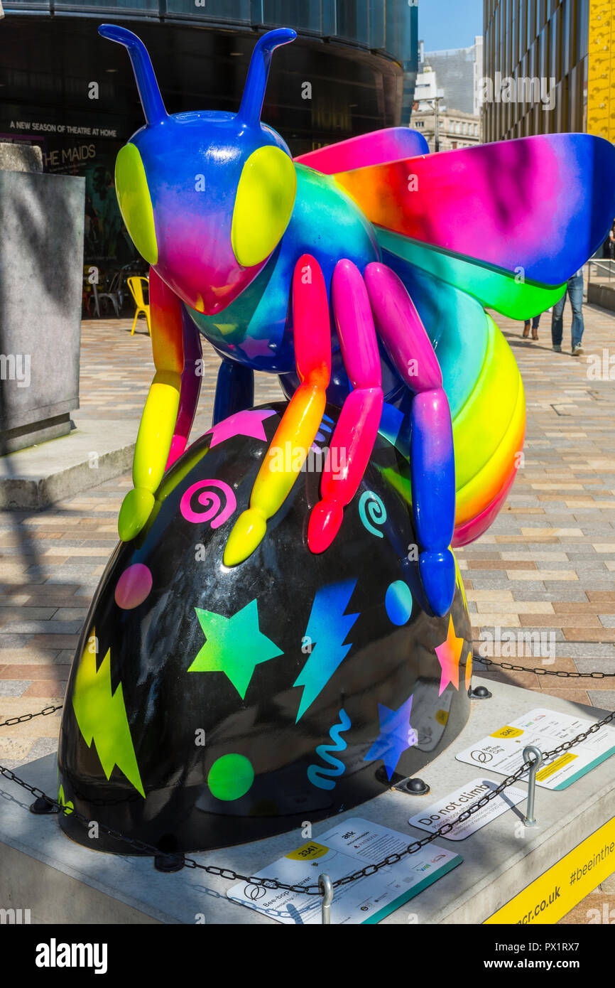 Bee bop a raver hi-res stock photography and images - Alamy