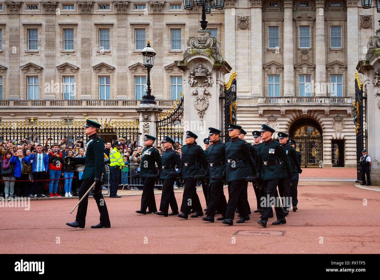 LONDON, UK - MAY 13 2018: The changing of the guard at Buckingham ...
