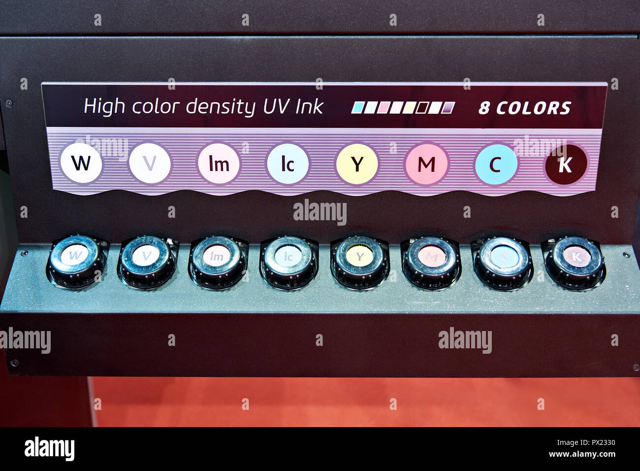 Large format printer hi-res stock photography and images - Alamy