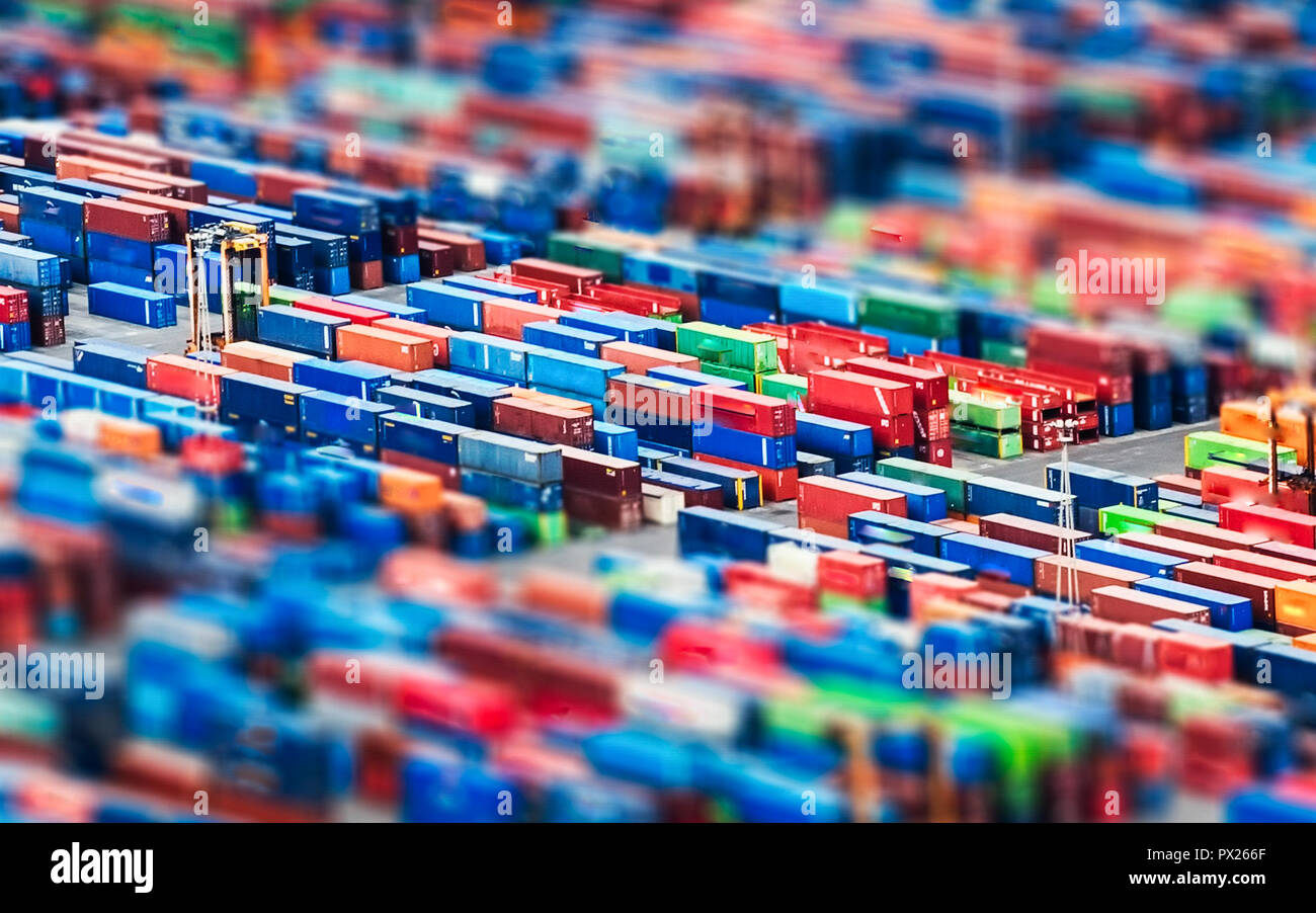 Cargo shift hi-res stock photography and images - Alamy