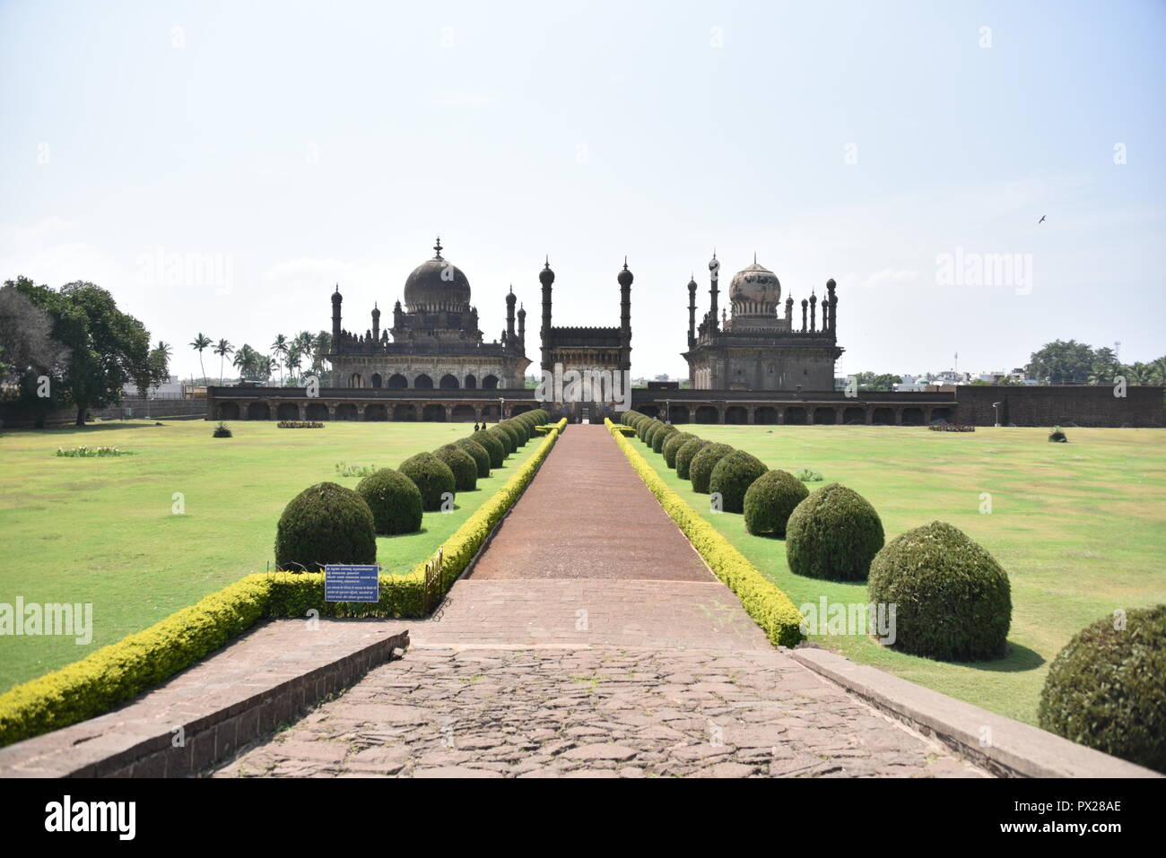 Ibrahim Rauza Tomb, Bijapur, Karnataka, India Stock Photo - Alamy