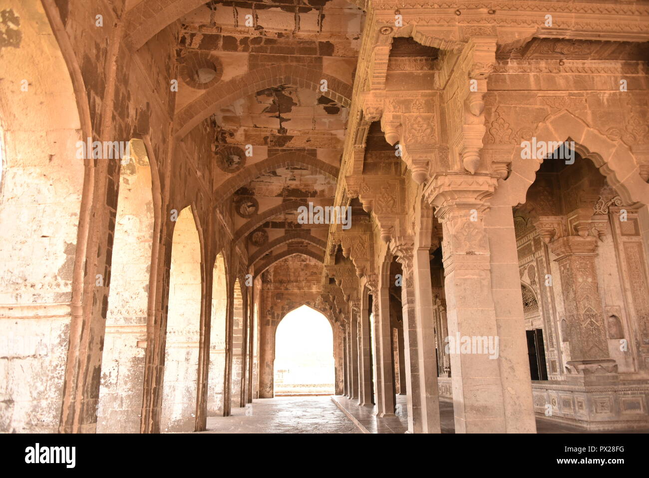 Ibrahim Rauza Tomb, Bijapur, Karnataka, India Stock Photo - Alamy