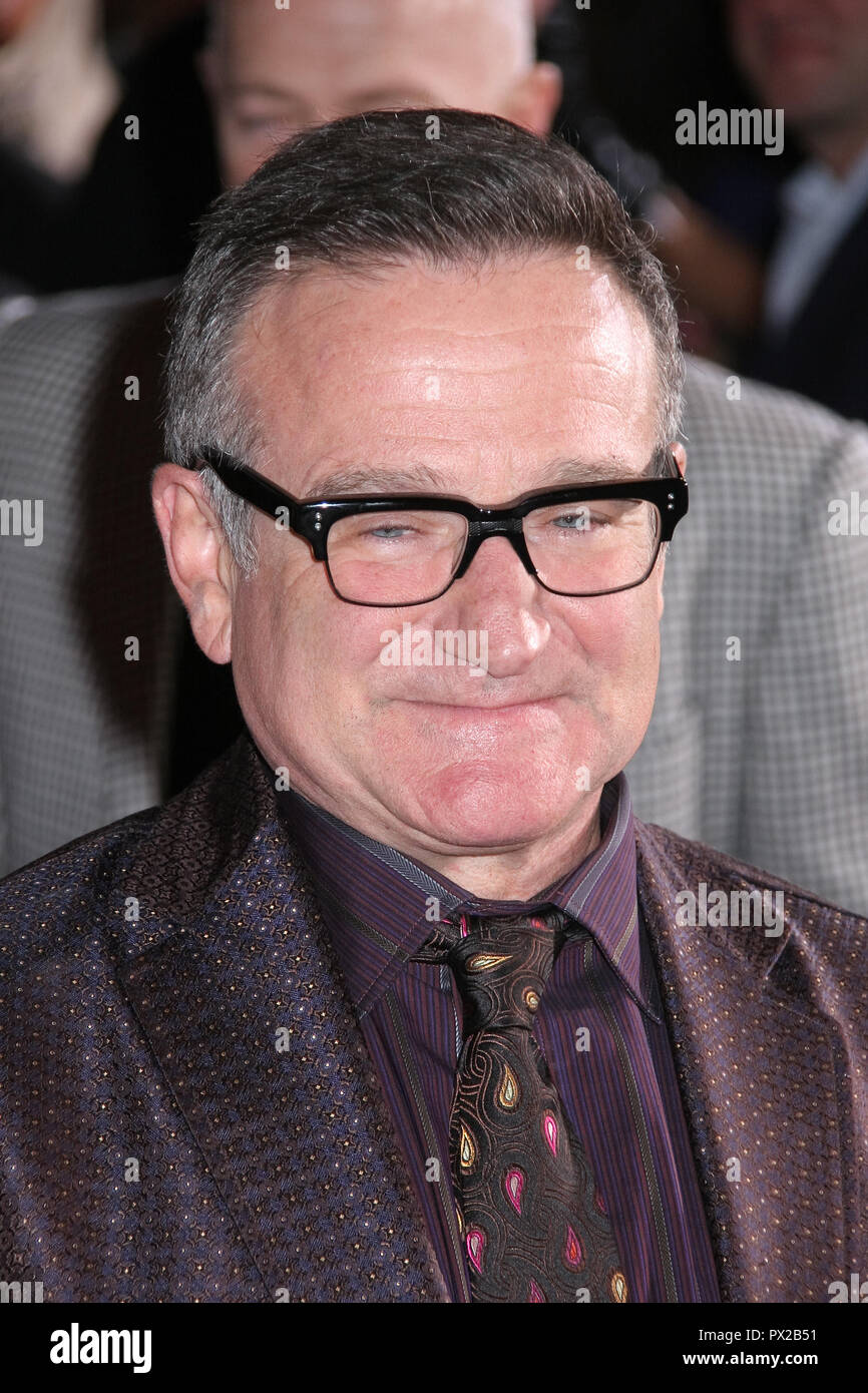 Robin Williams 11/09/09 "Old Dogs" Premiere @ El Capitan Theatre ...