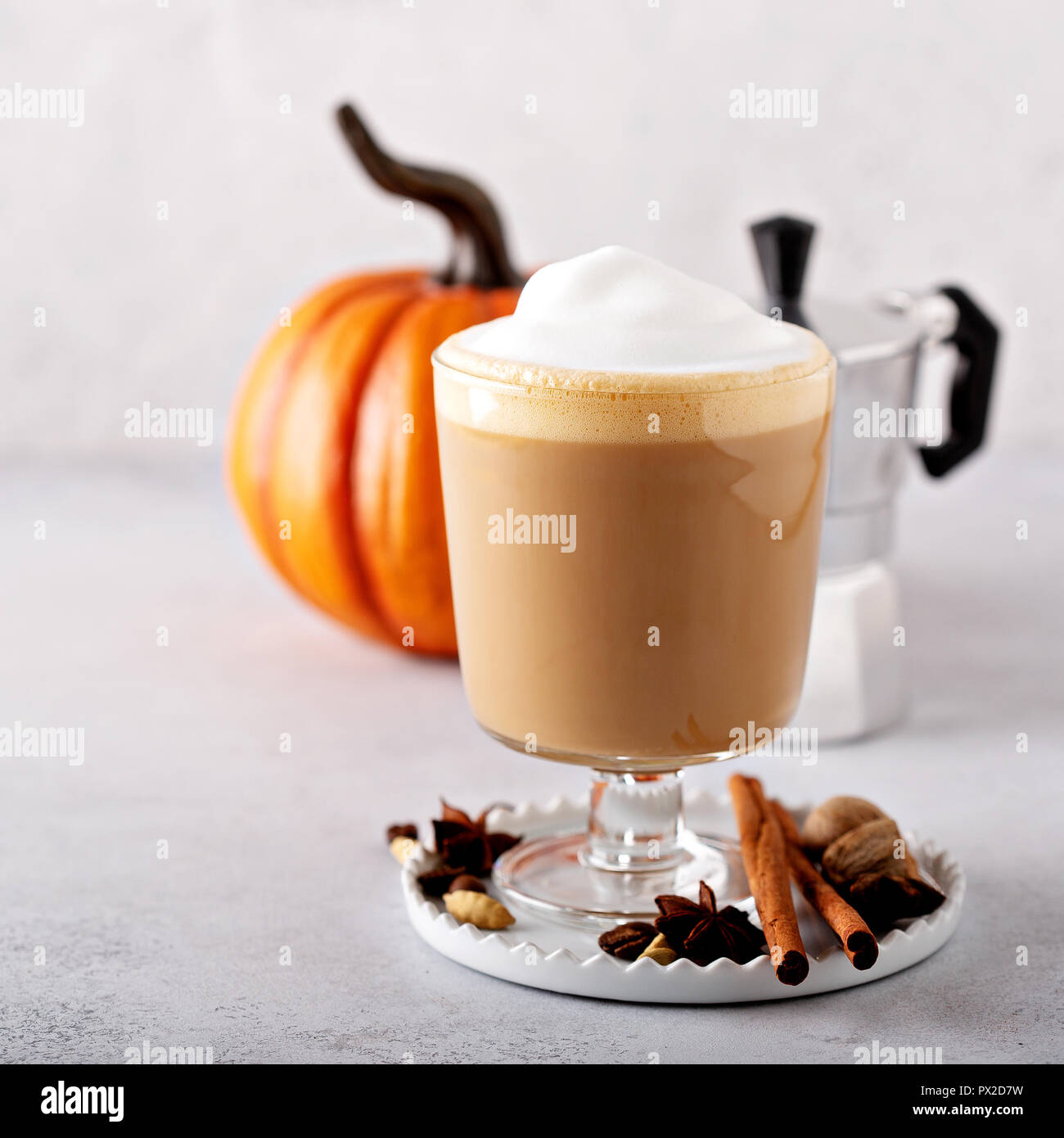 Pumpkin spice latte, fall seasonal coffee drink Stock Photo - Alamy