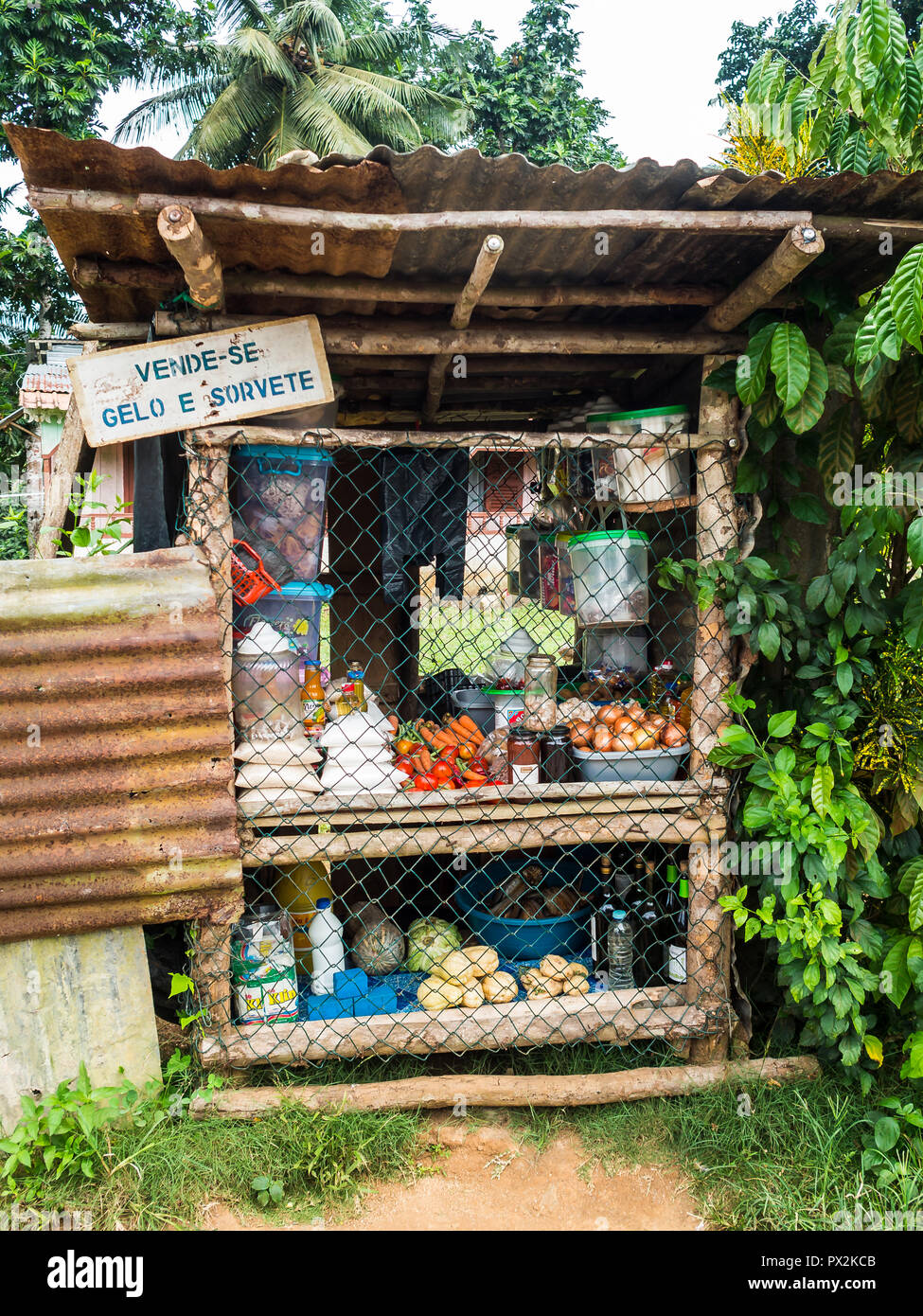 Sao tome street hi-res stock photography and images - Alamy