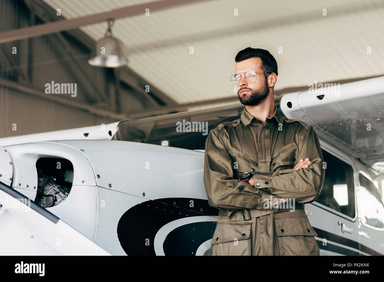 Airplane arms hi-res stock photography and images - Alamy