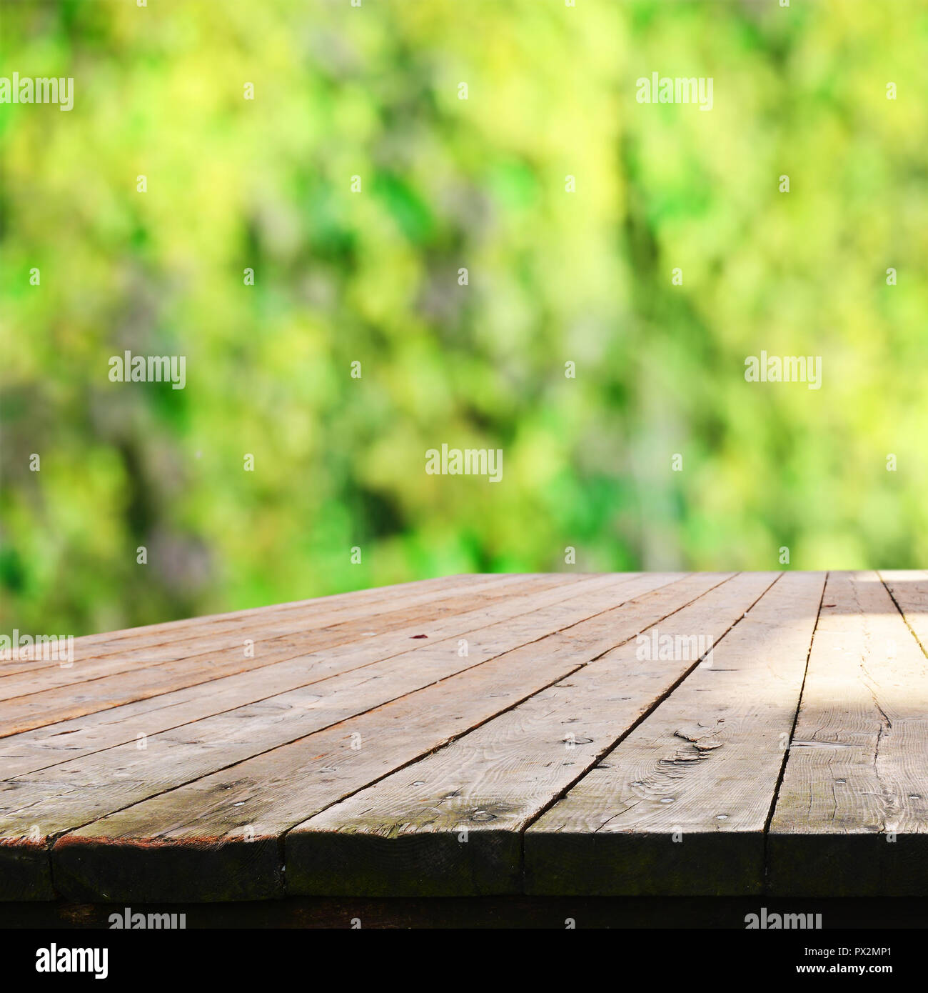 empty table for display monatges Stock Photo - Alamy