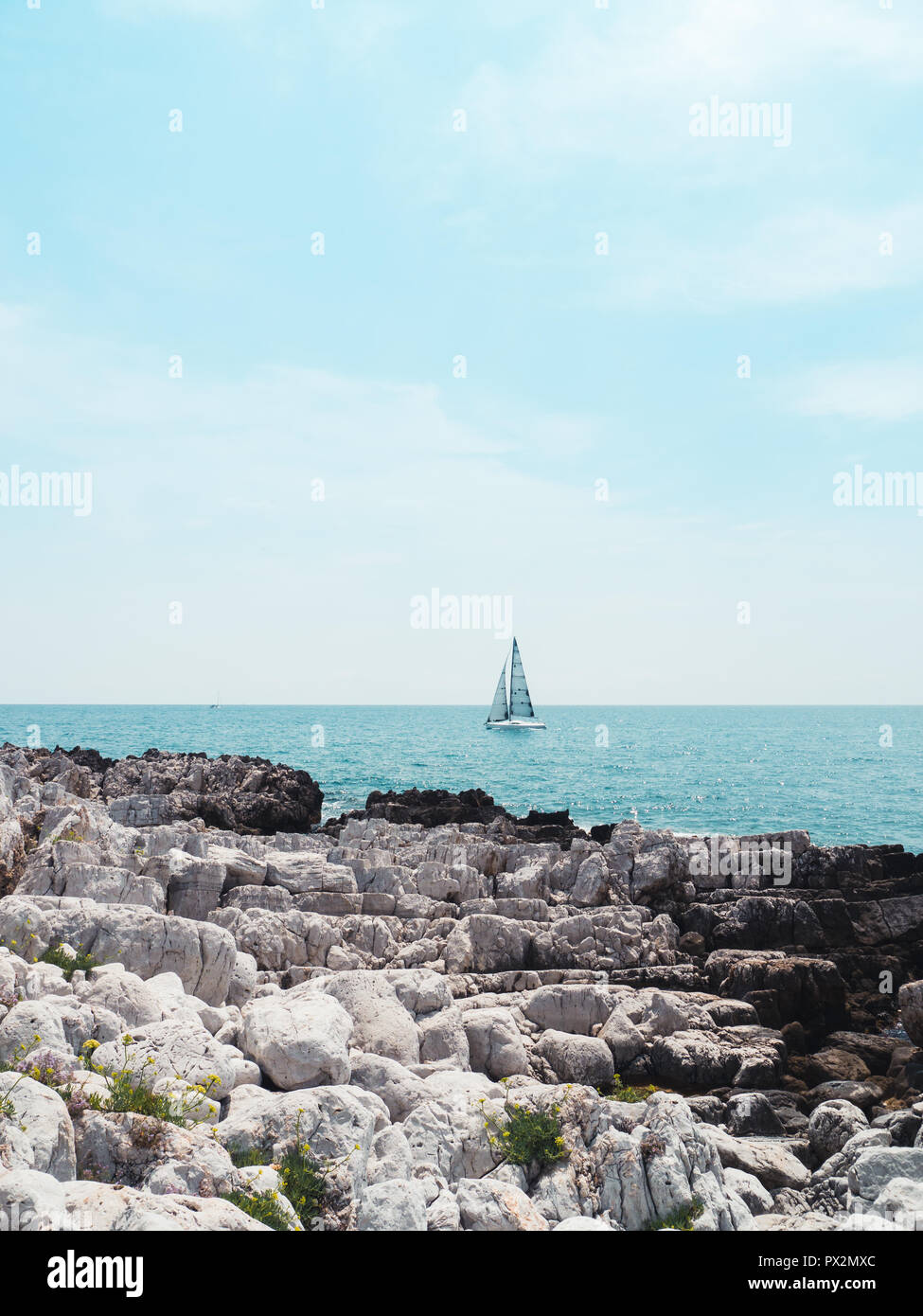 Waves rock sailing boat hi-res stock photography and images - Alamy