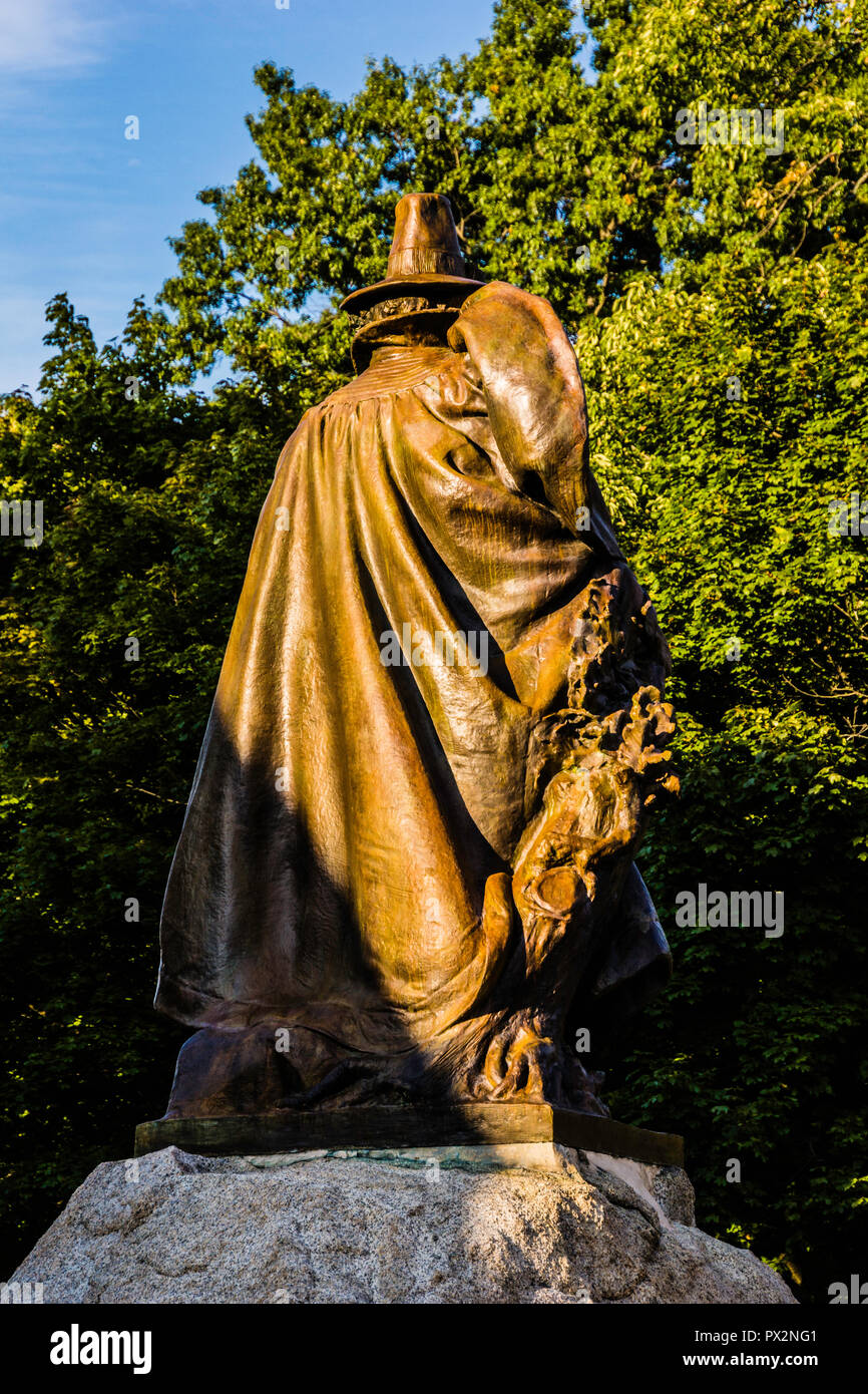 Roger conant salem founder hi-res stock photography and images - Alamy