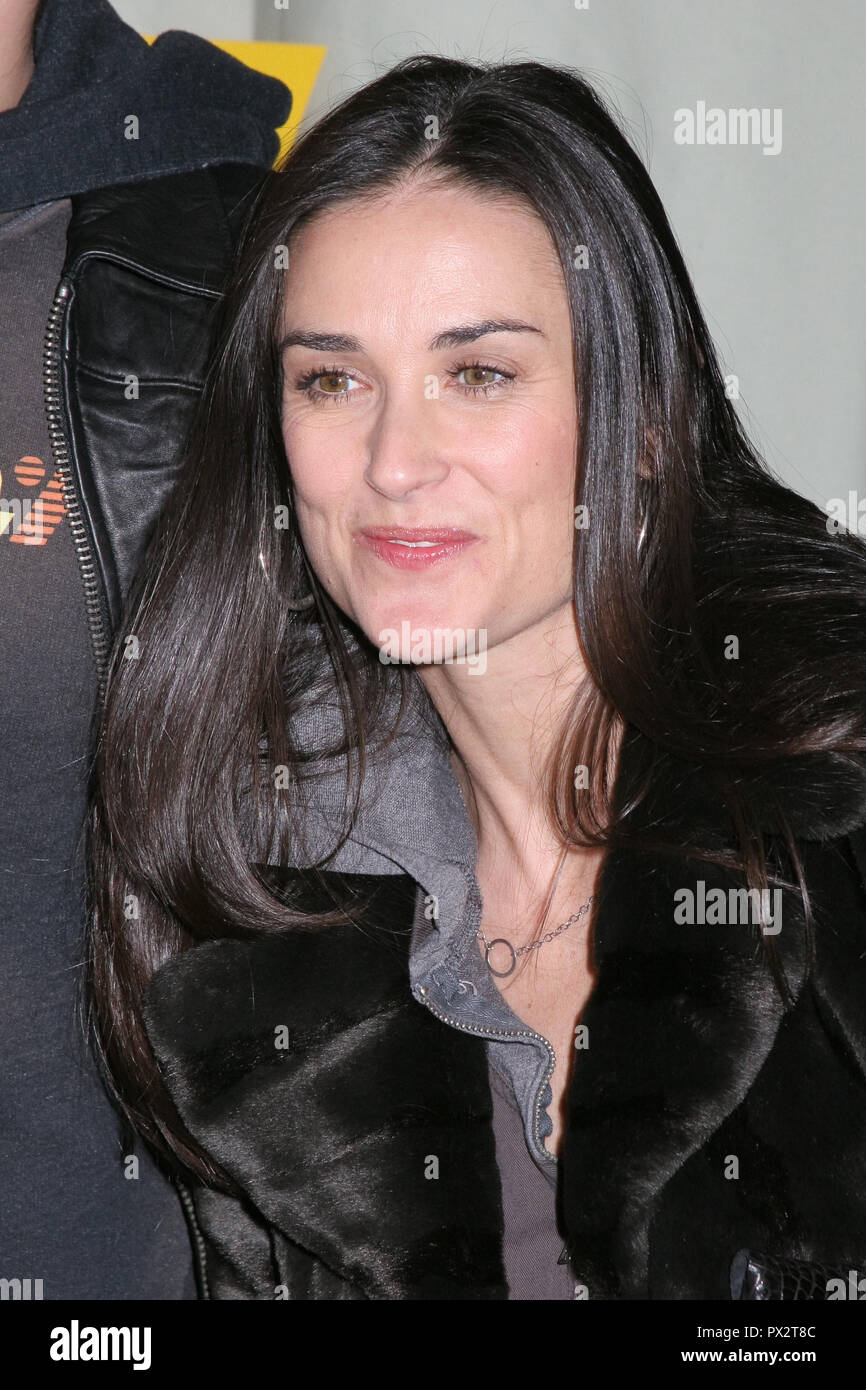 Demi Moore 02/19/06 REBELL YELL Spring Launch At KITSON @ Kitson ...