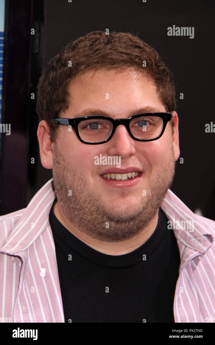 Monsters vs aliens year hi-res stock photography and images - Alamy