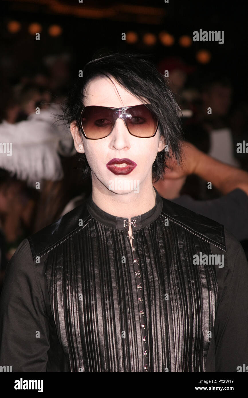 Marilyn manson hi-res stock photography and images - Alamy