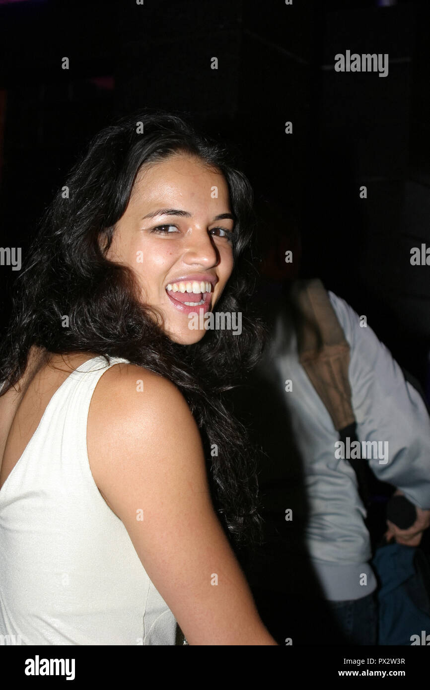 Michelle Rodriguez 06/05/04 "Virgin Cola at the Post MTV Movie Awards ...