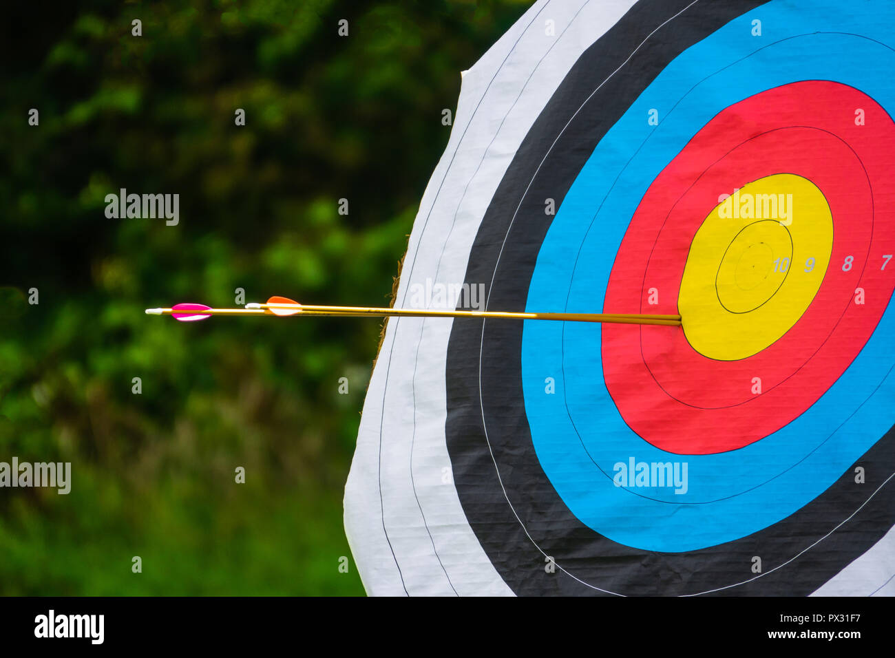 Bullseye Target Stock Photos & Bullseye Target Stock Images - Alamy