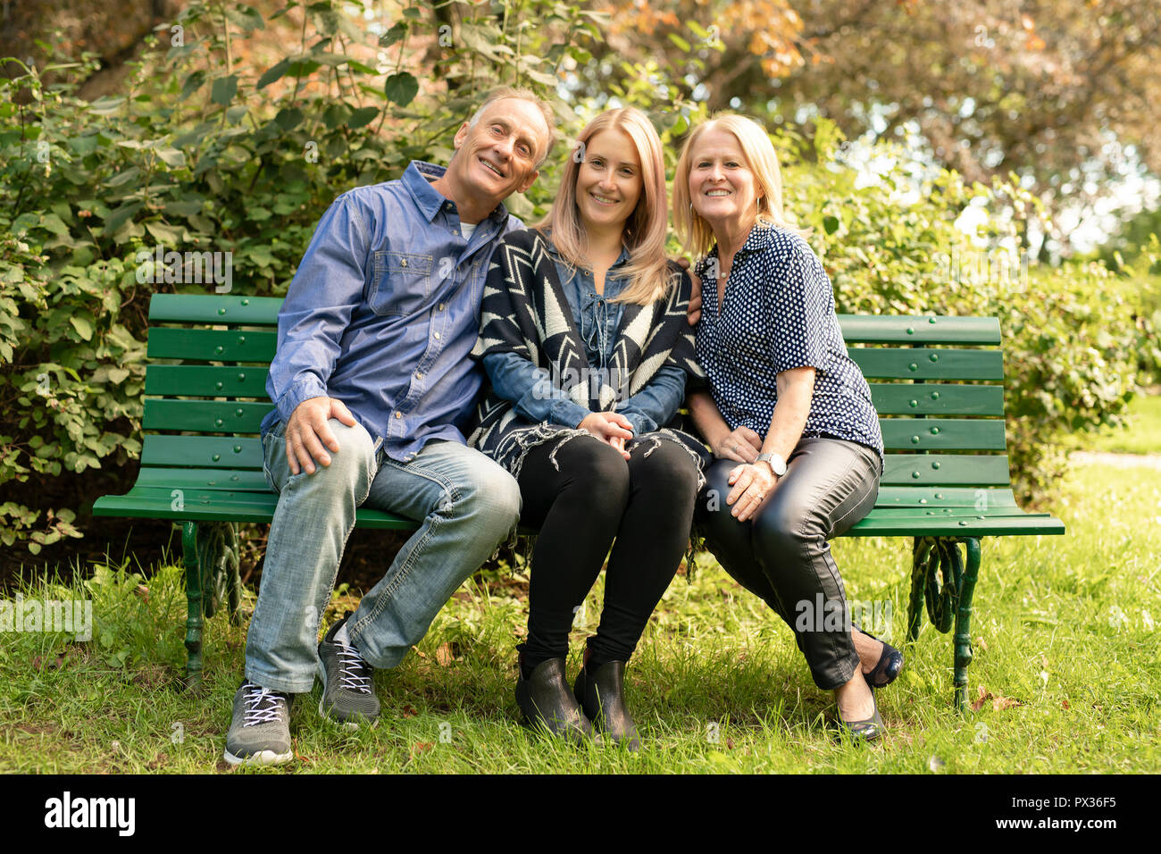 Mother son sit on bench hi-res stock photography and images - Alamy