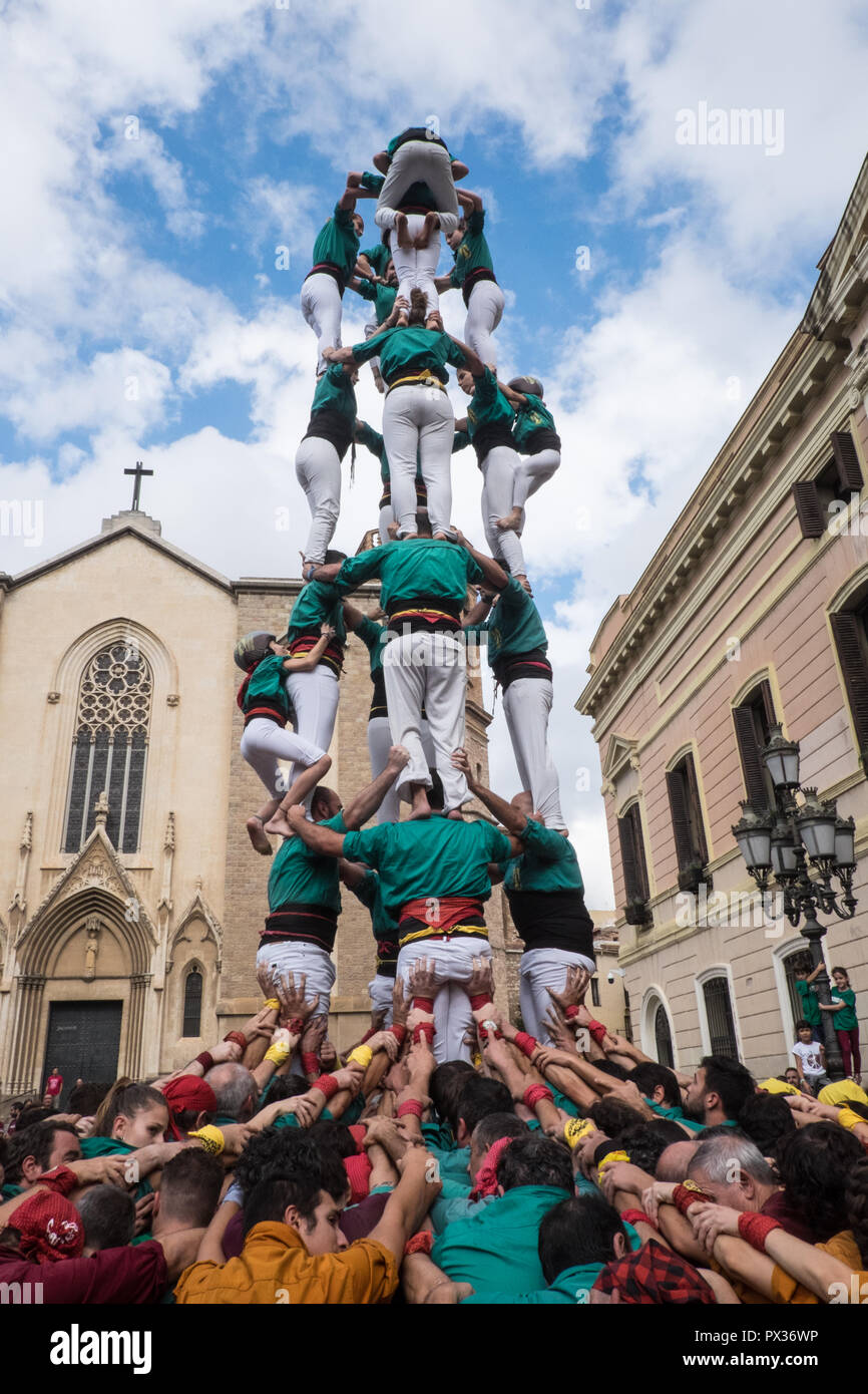 Catalonian human towers hi-res stock photography and images - Alamy