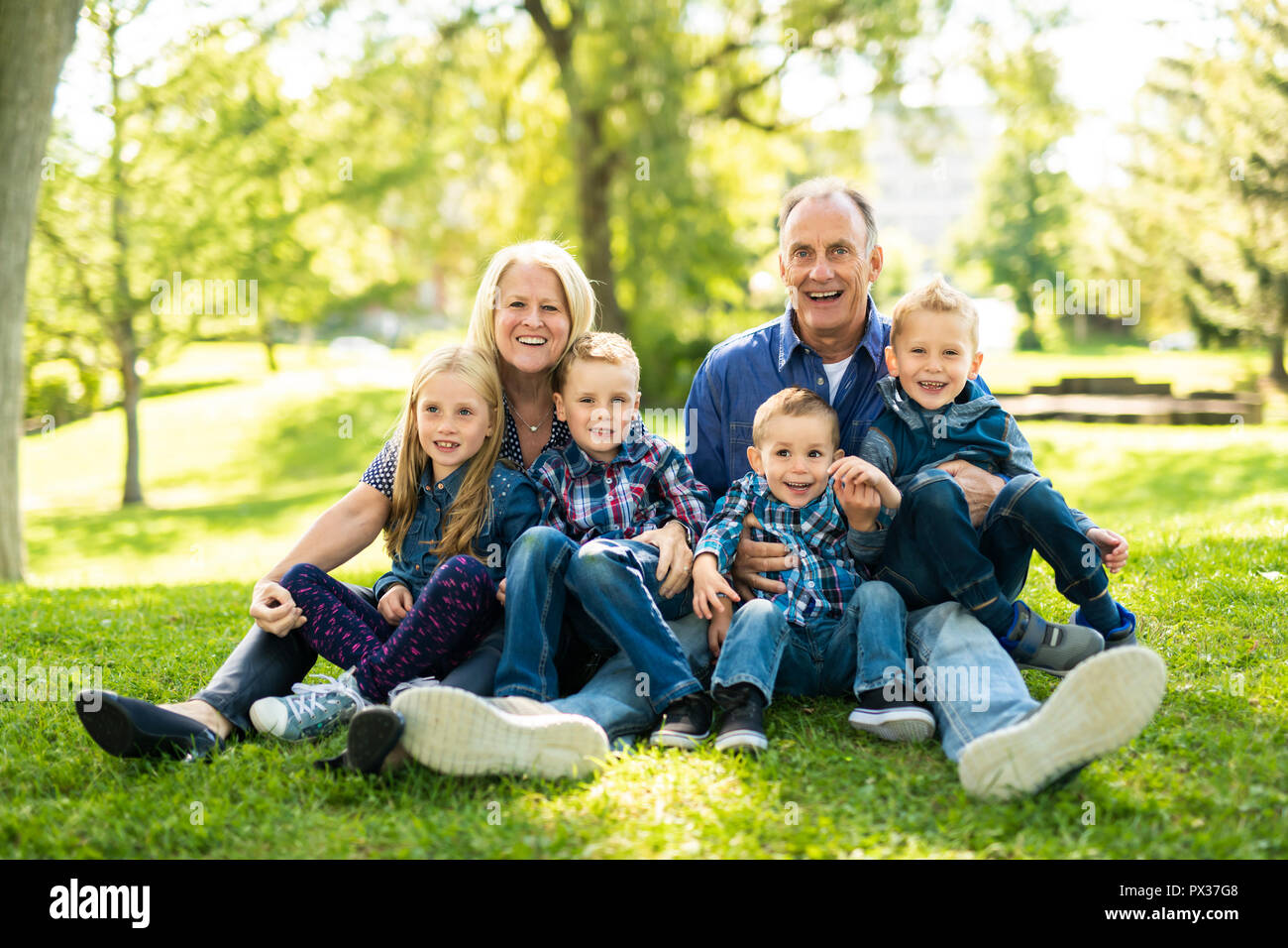 Outdoor senior children hi-res stock photography and images - Alamy