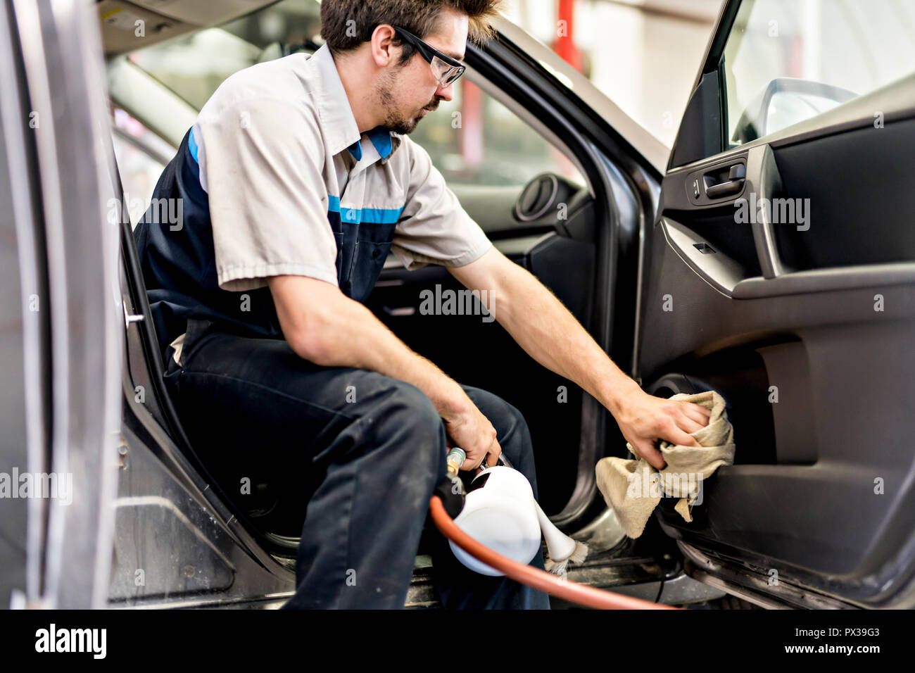 Inside car wash hi-res stock photography and images - Alamy