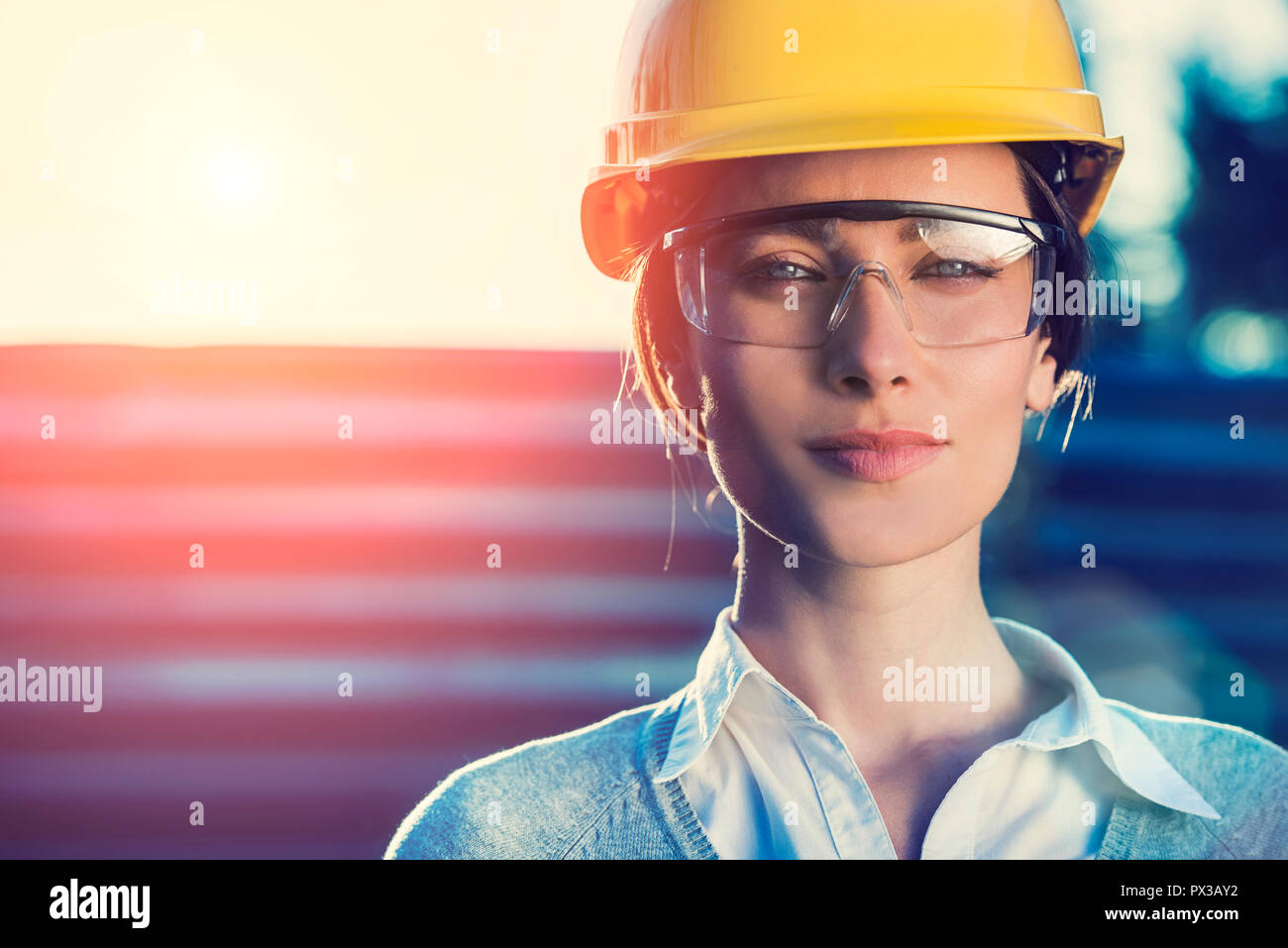 Civil engineer female hi-res stock photography and images - Alamy