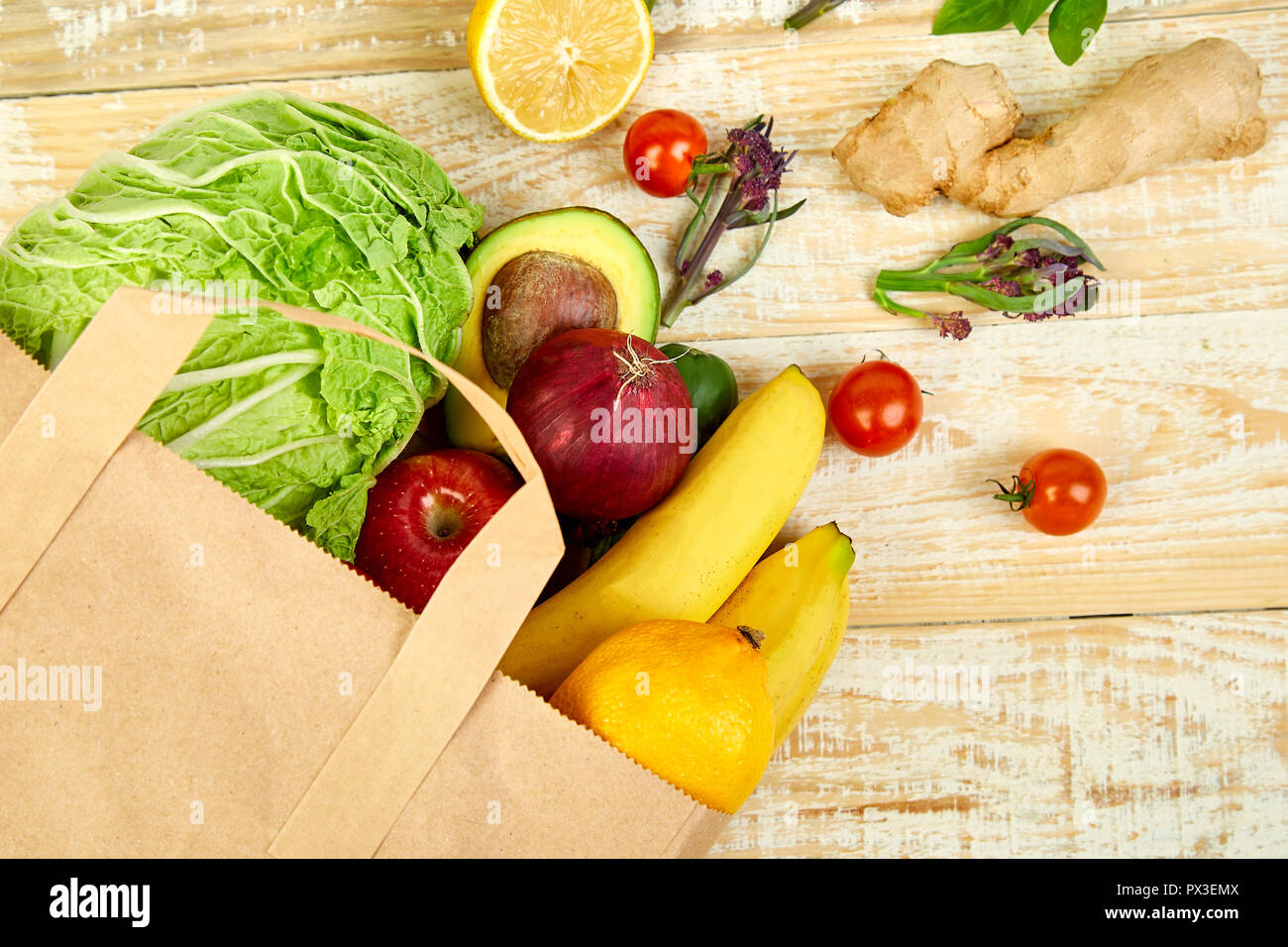 Ingredients list on food package hi-res stock photography and images ...