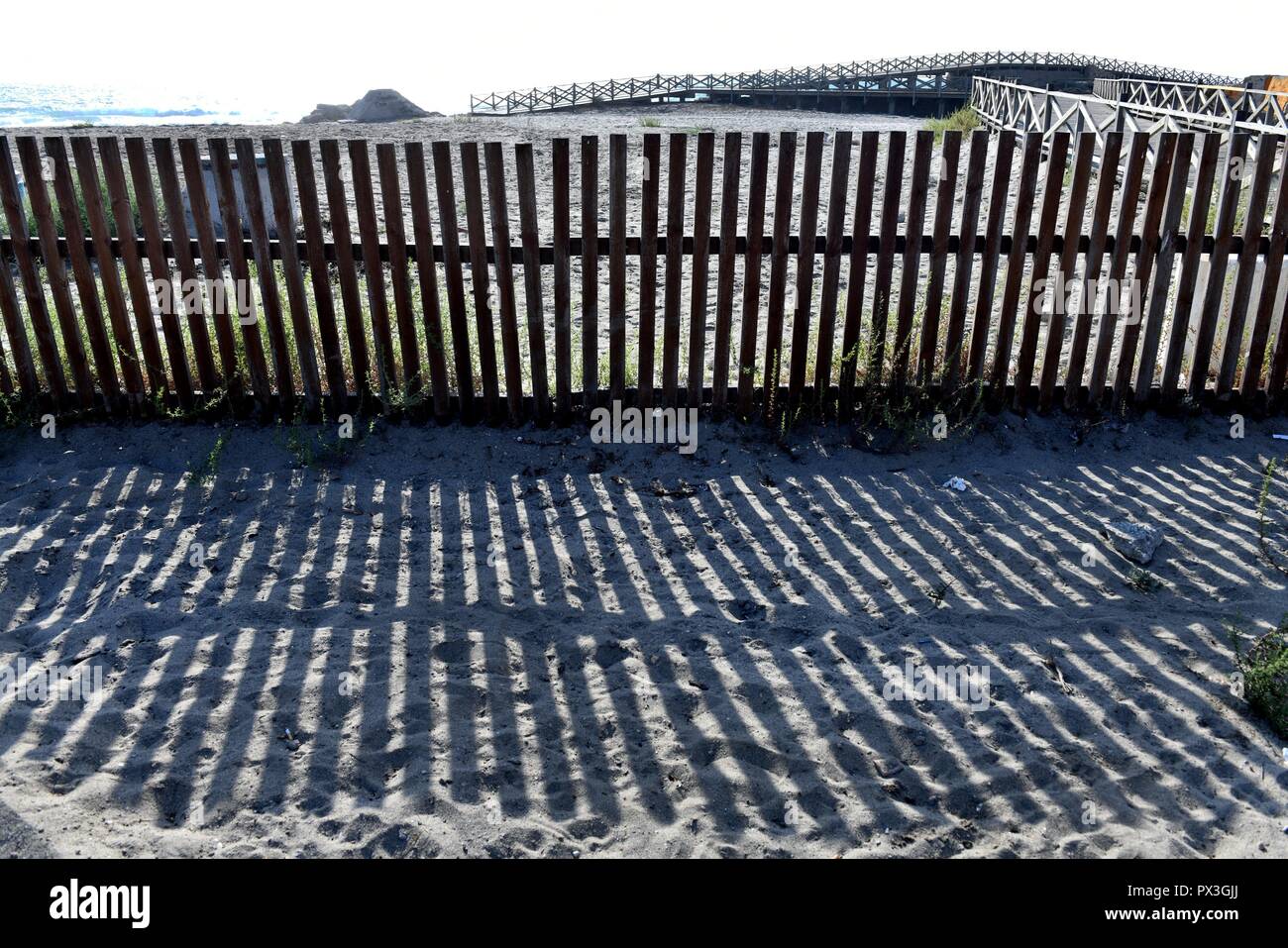 La Linea, Spain. 29th Sep, 2018. Beach, Spain, city of La Linea, 29 ...