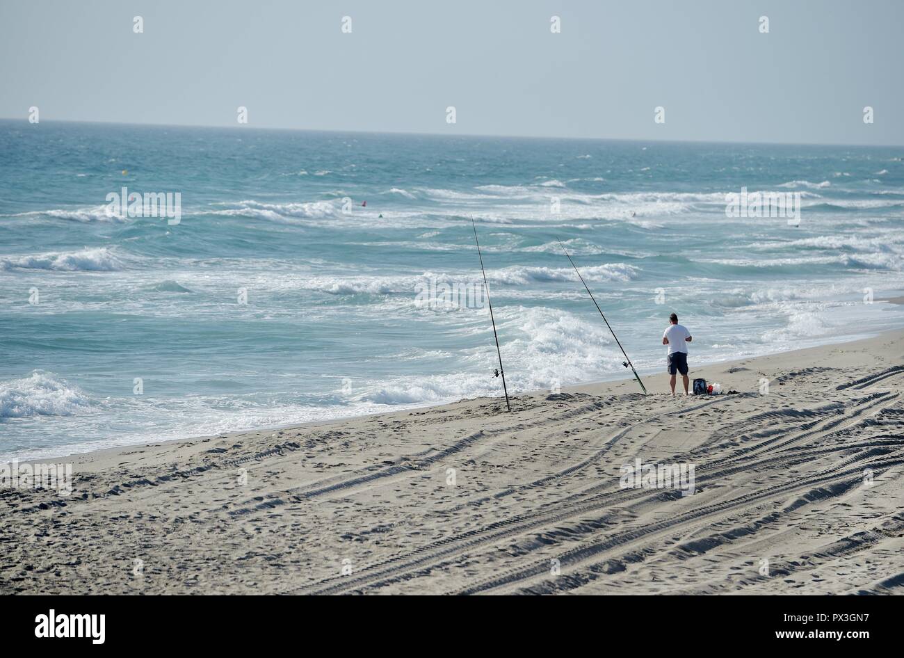 La Linea, Spain. 29th Sep, 2018. Beach, Spain, city of La Linea, 29 ...