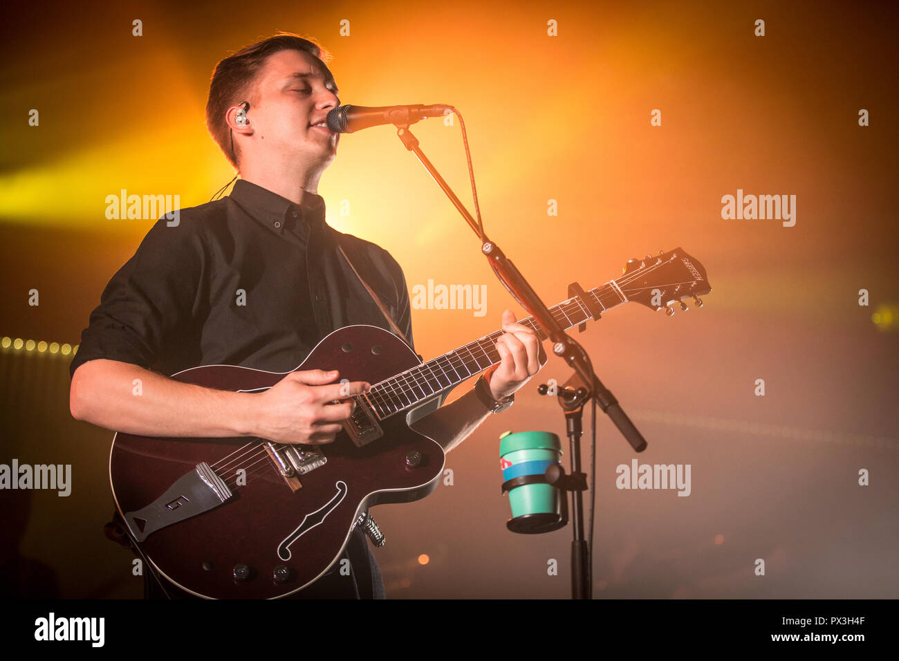 George ezra hi-res stock photography and images - Alamy