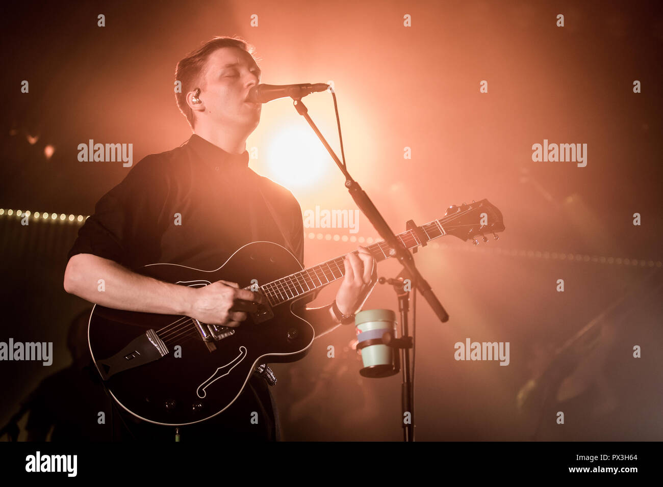 George ezra 2018 hi-res stock photography and images - Alamy