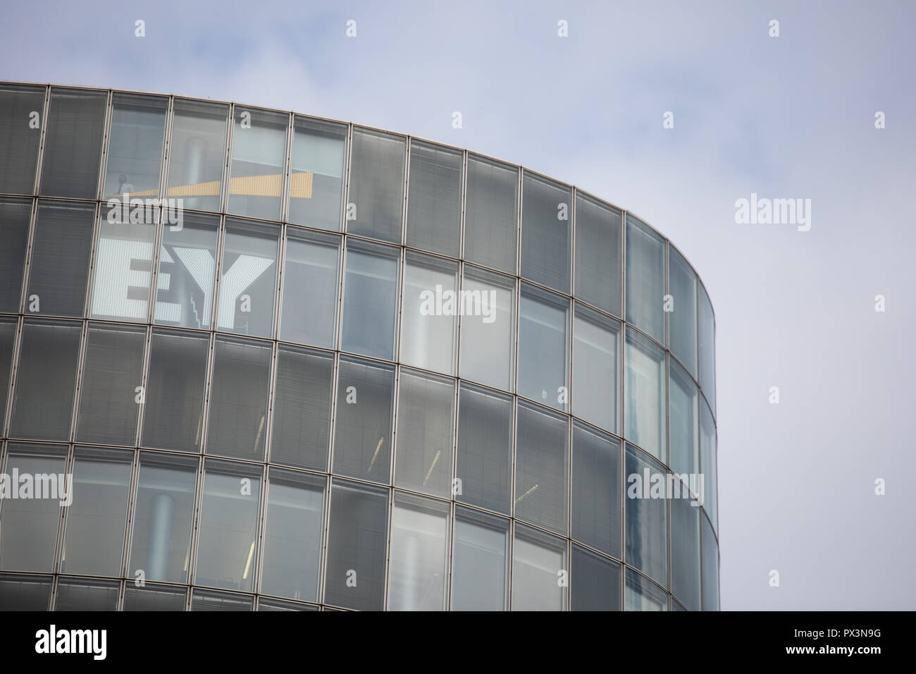 Duesseldorf, Germany. 19th Oct, 2018. 19 October 2018, Germany ...