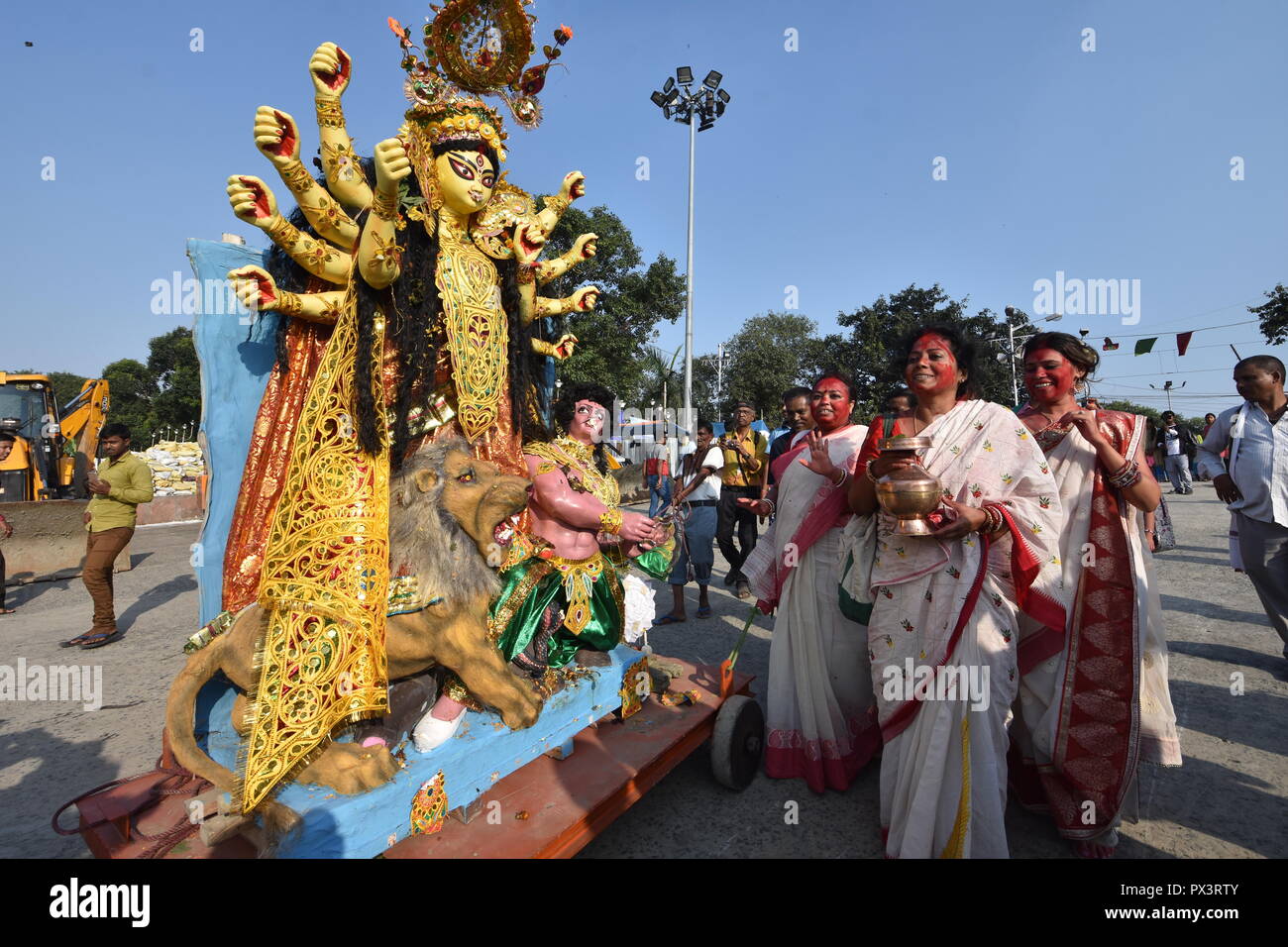 Kolkata, India. 19th October, 2018. Durga Idol Immersion Ceremony at ...
