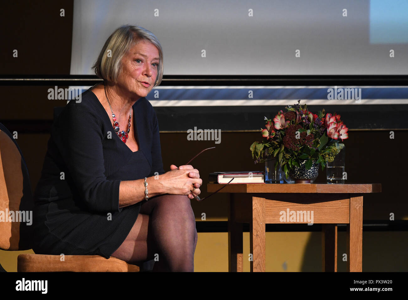 Kate adie hi-res stock photography and images - Alamy