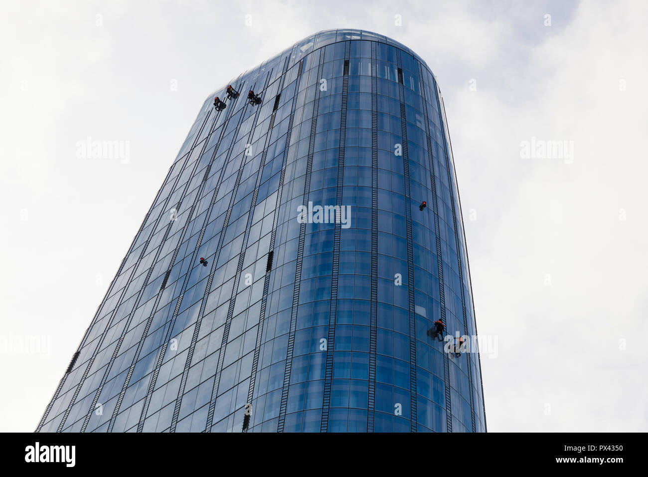 Curtain wall tower london hi-res stock photography and images - Alamy