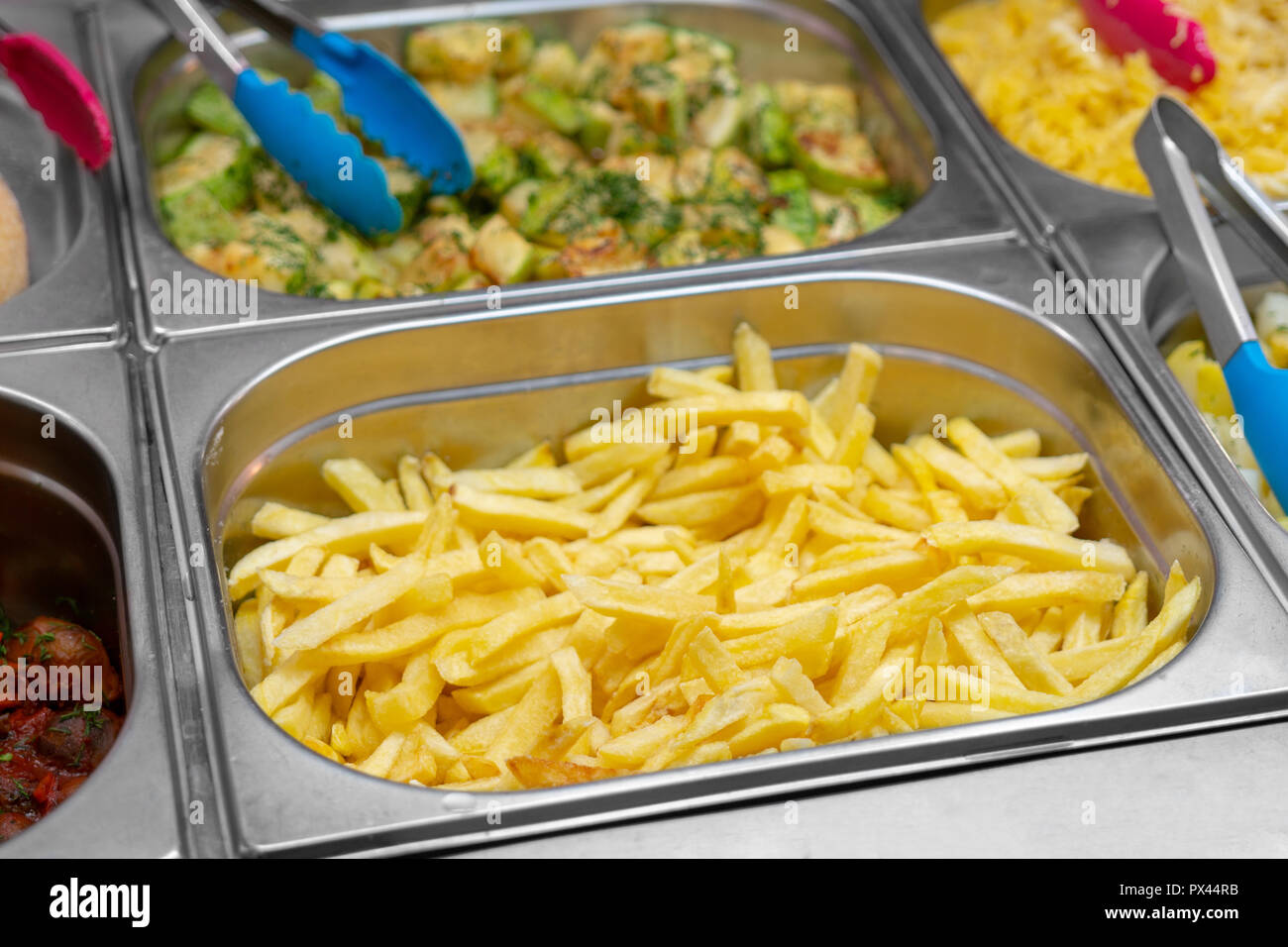 Traditional dining room buffet hi-res stock photography and images - Alamy