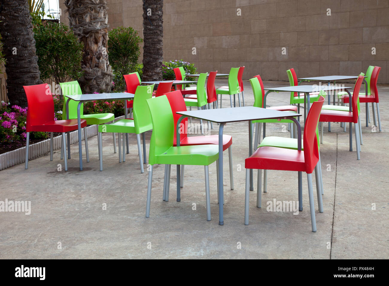 terrace cafe in the city street Stock Photo - Alamy