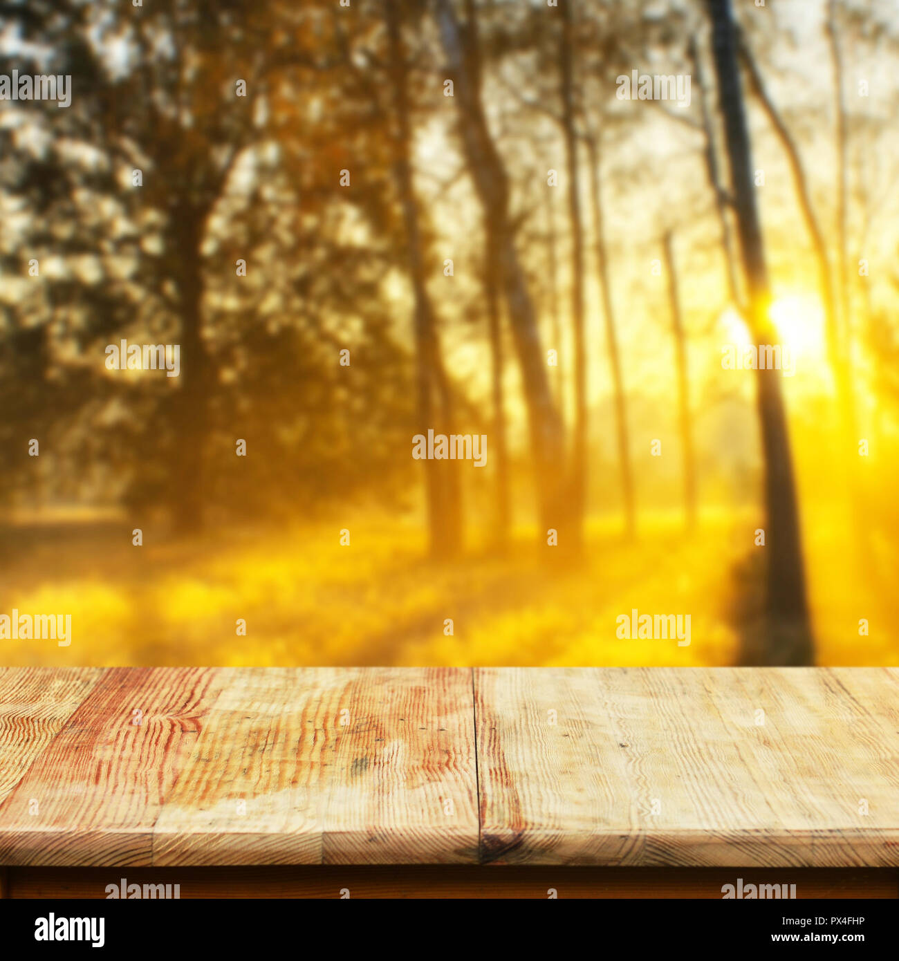 Empty table for display montages Stock Photo - Alamy