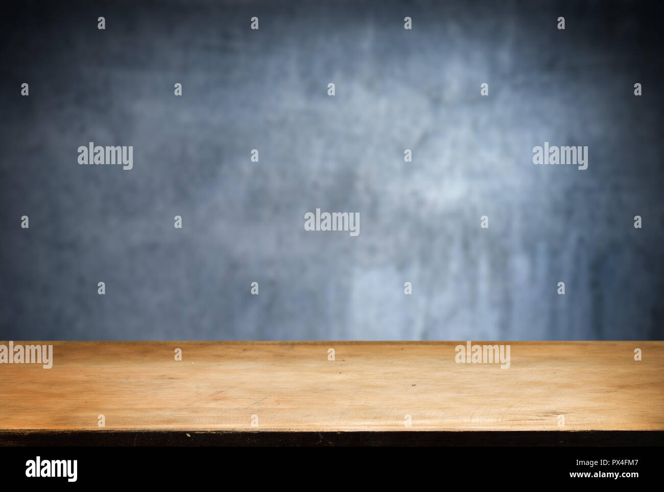 Empty table for display montages Stock Photo - Alamy