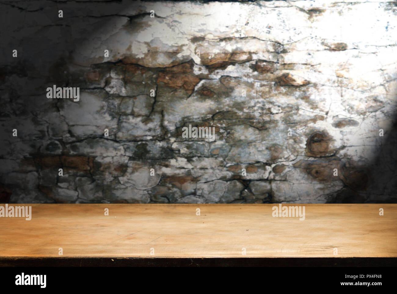 Empty table for display montages Stock Photo - Alamy