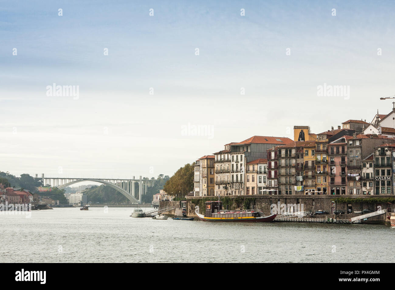 Oporto city hi-res stock photography and images - Alamy