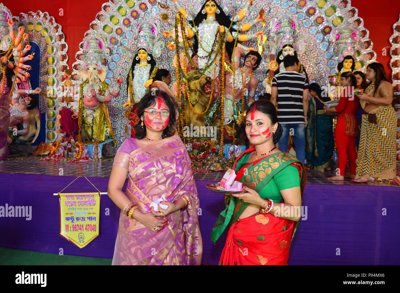 Durga Puja / Navratri in kolkata, India ends with the celebration of ...