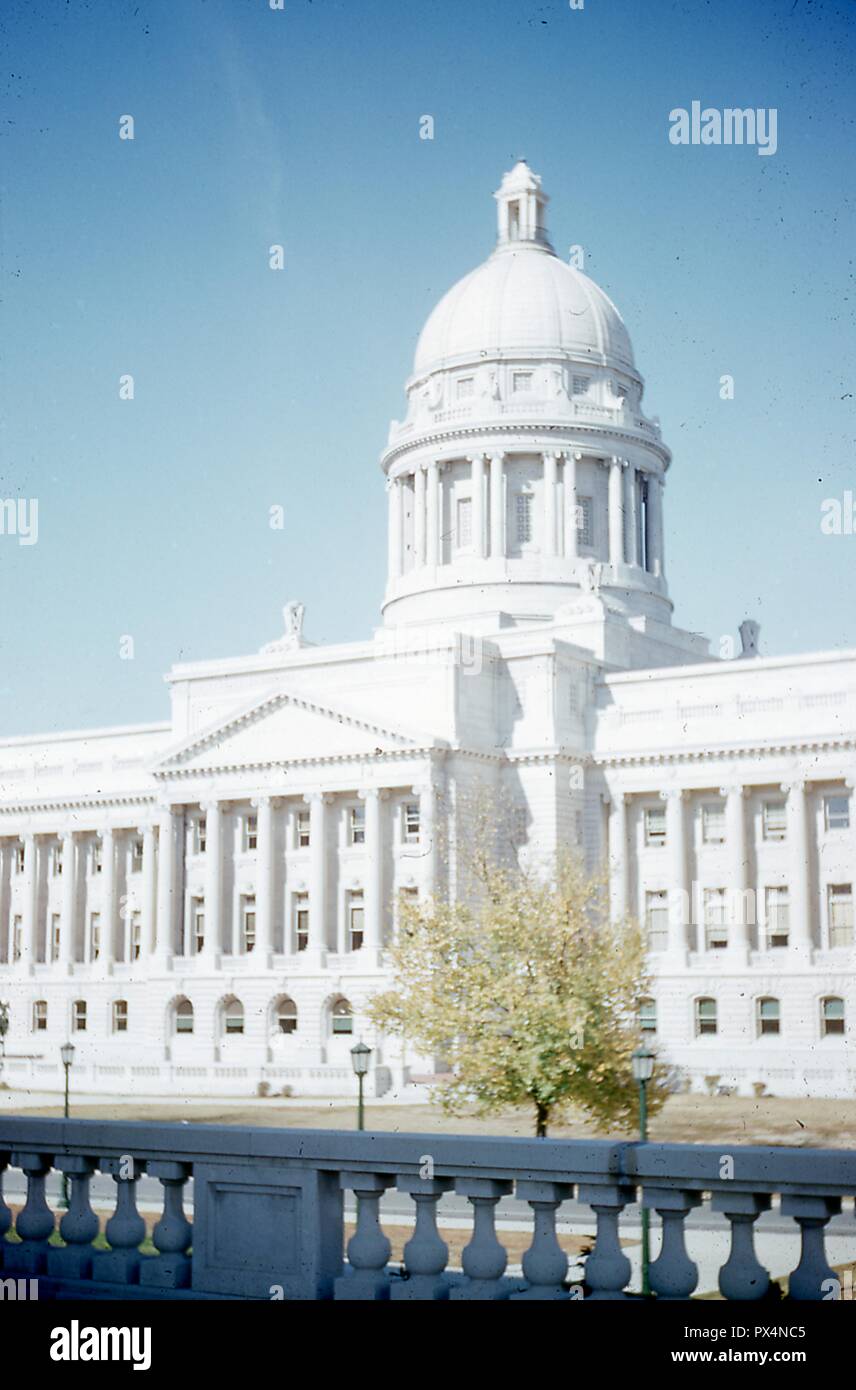 View facing northwest of the Governor's Office at the Kentucky State ...