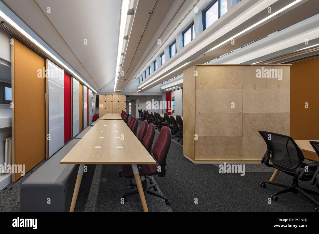 Refurbished Entrepreneurs Room. University of Westminster Marylebone ...