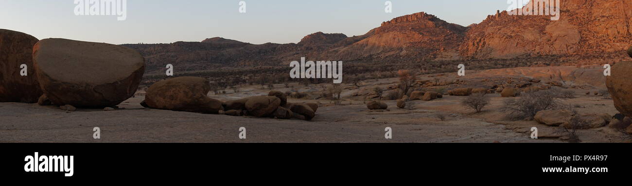 Bull's Party, Ameib Farm, Erongo Gebirge, Namibia, Afrika Stock Photo ...