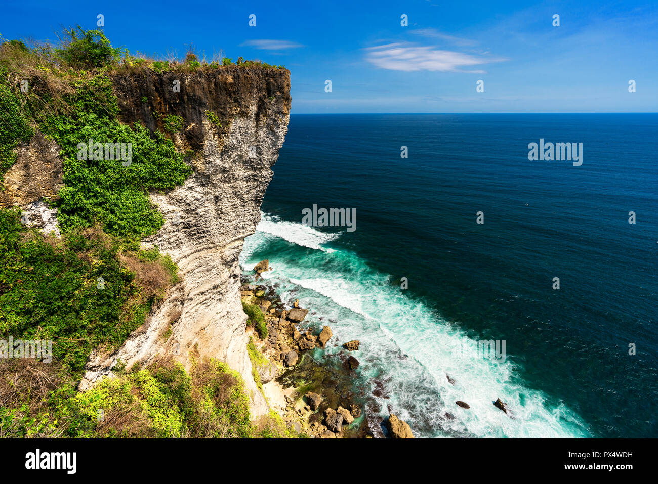 Blue wave pavilion hi-res stock photography and images - Alamy