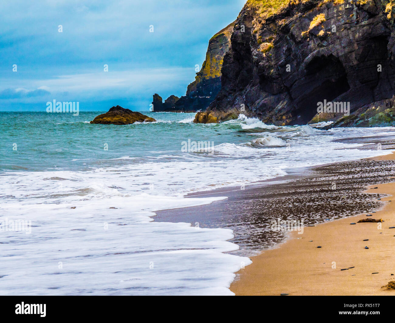 Penbryn rocks hi-res stock photography and images - Alamy