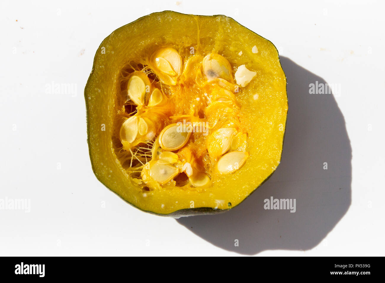 Gem squash half hi-res stock photography and images - Alamy