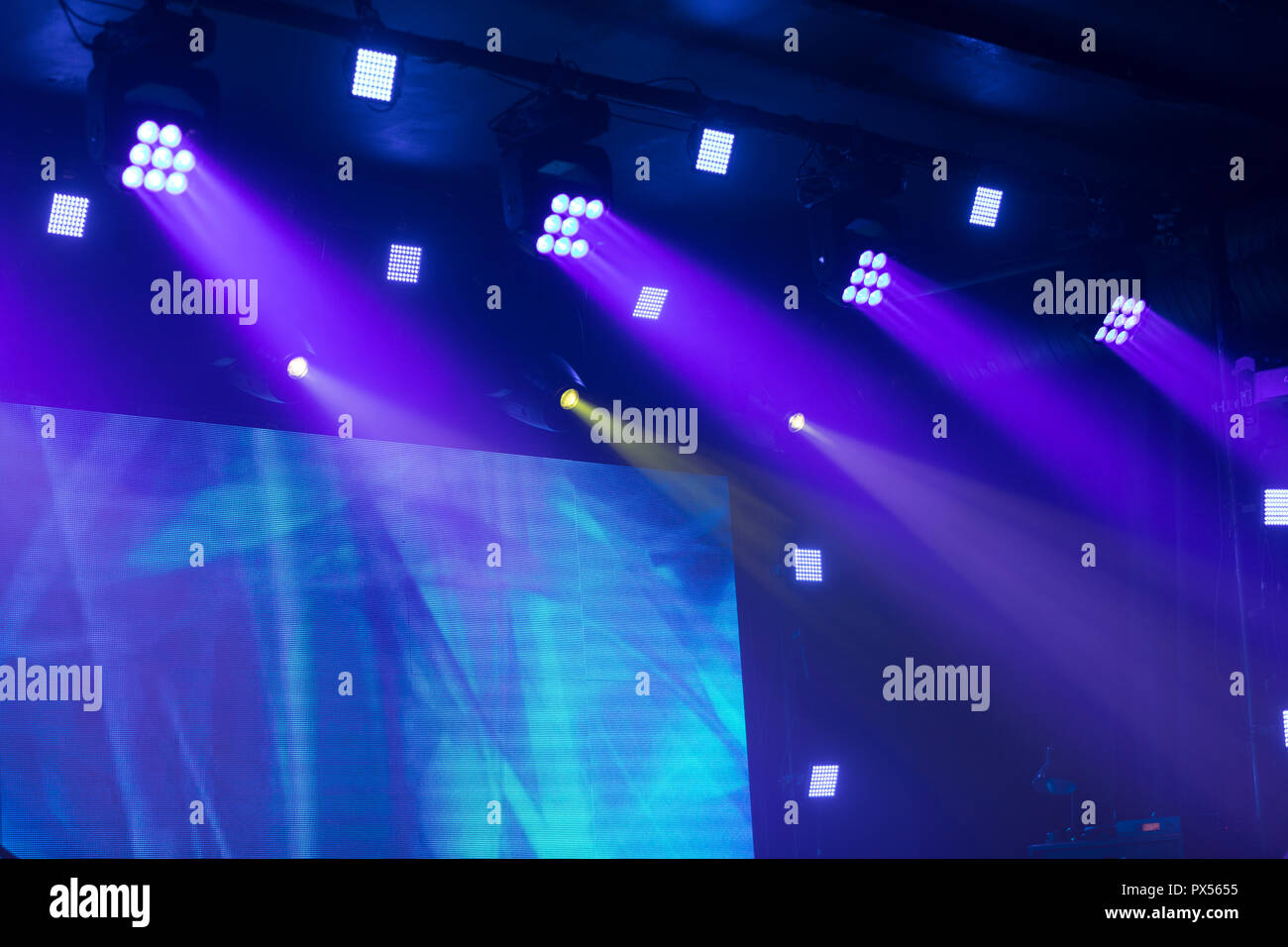 Led stage lights hi-res stock photography and images - Alamy
