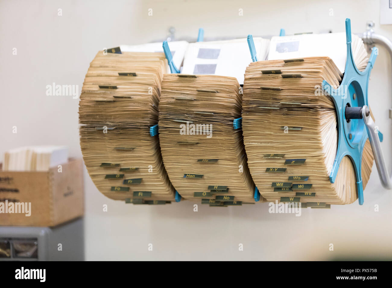 Filing system hi-res stock photography and images - Alamy