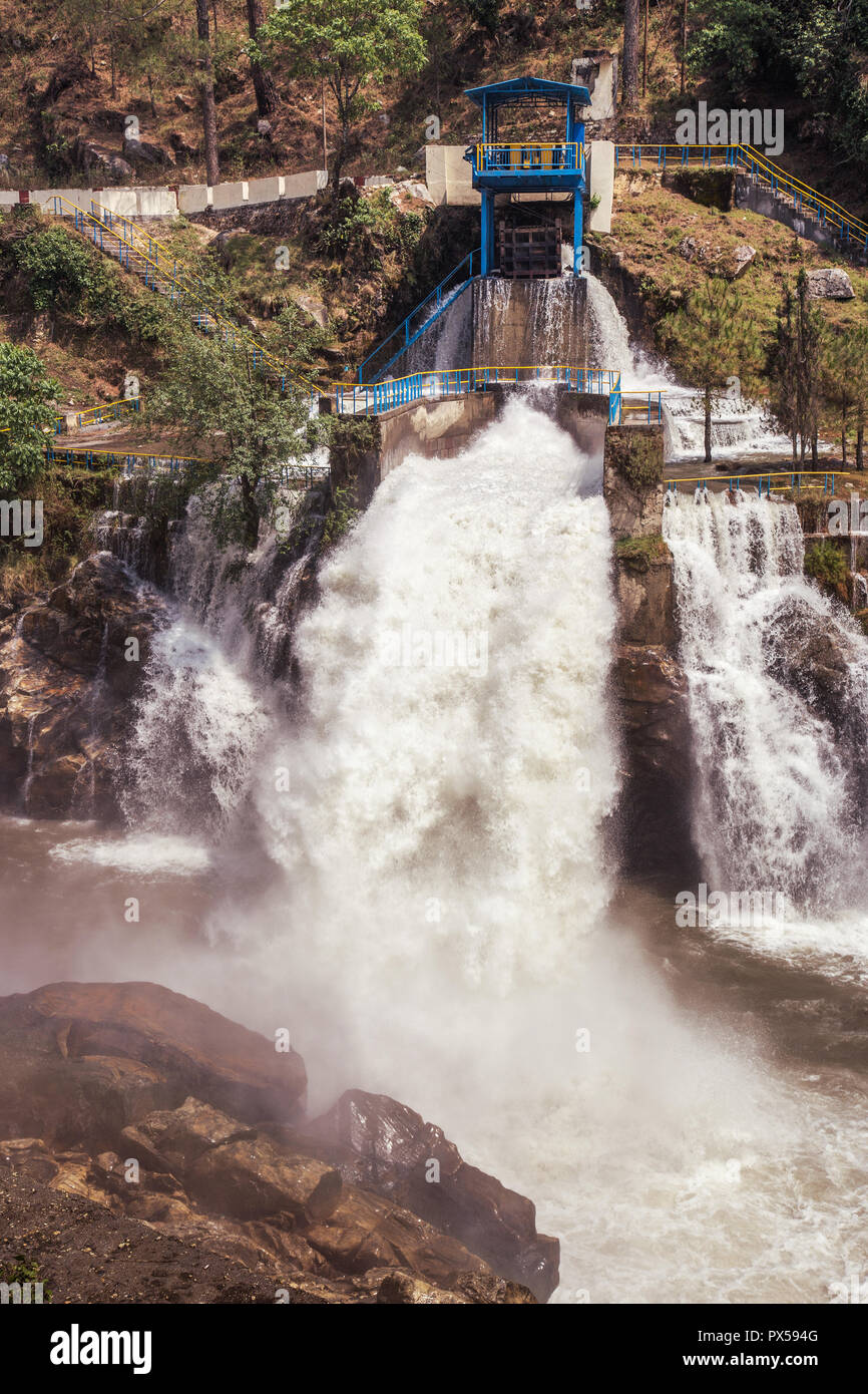 The Maneri Dam is a concrete gravity dam on the Bhagirathi River ...