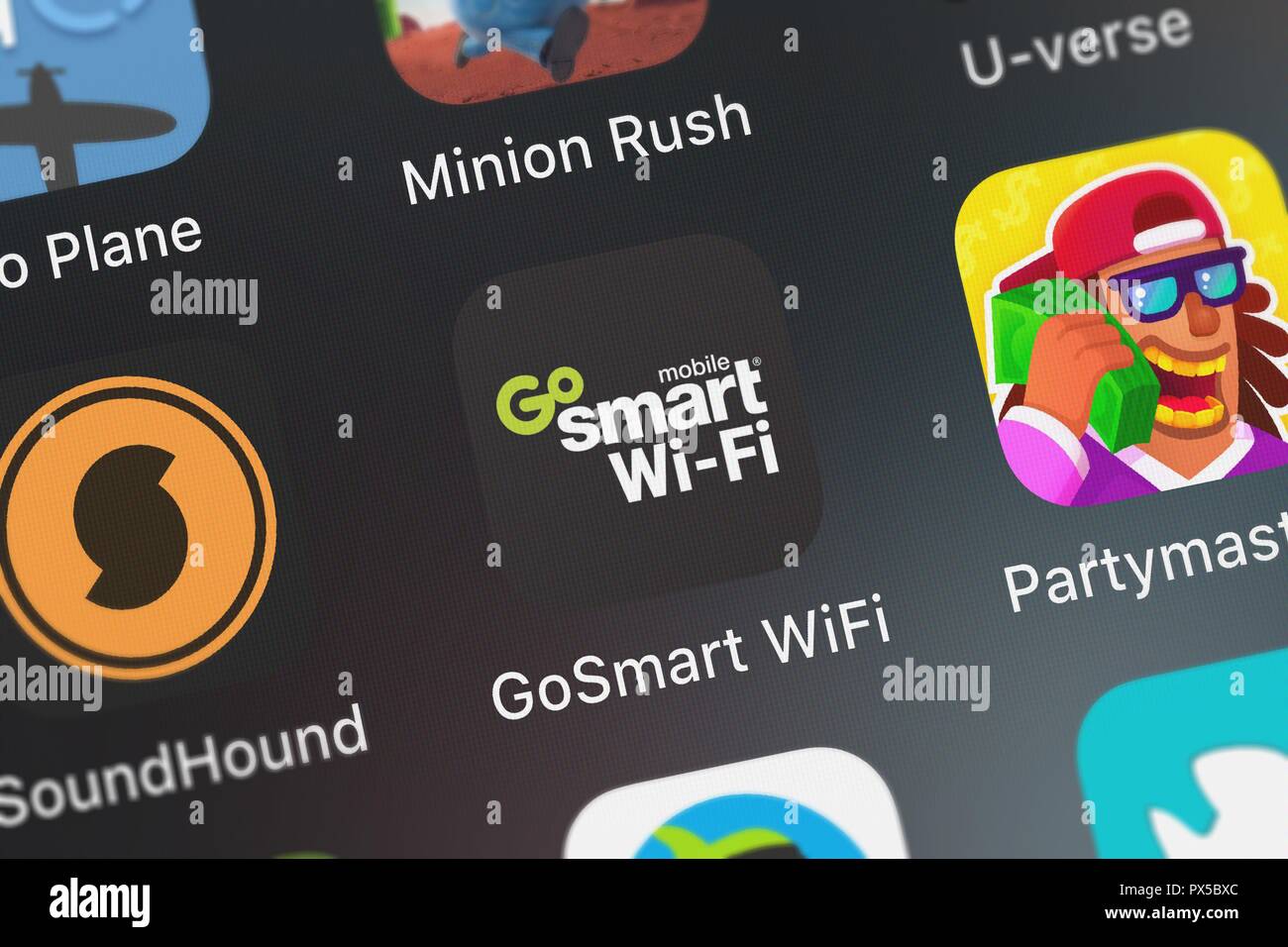 Gosmart wifi hi-res stock photography and images - Alamy