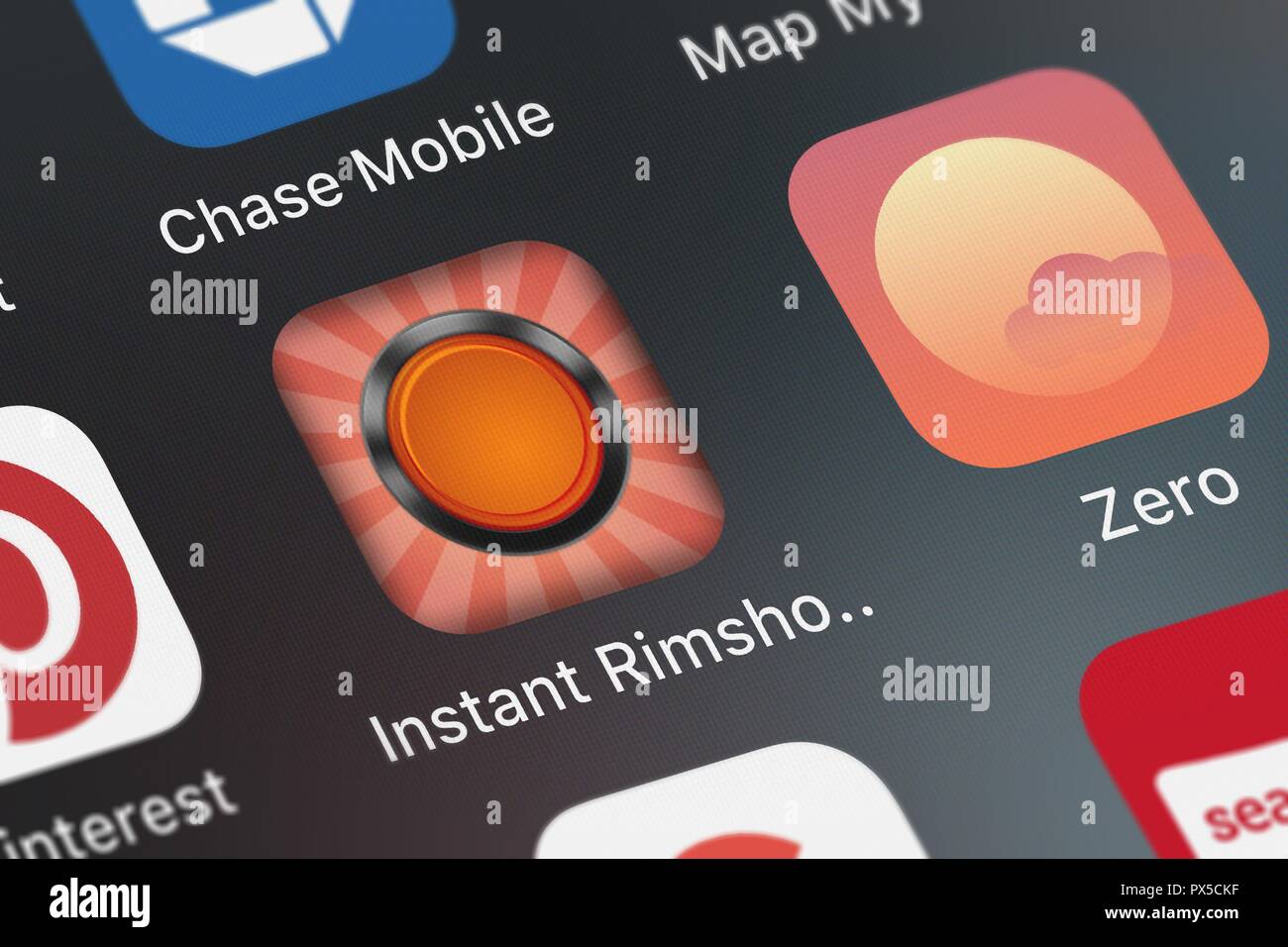 Instant rimshot hi-res stock photography and images - Alamy